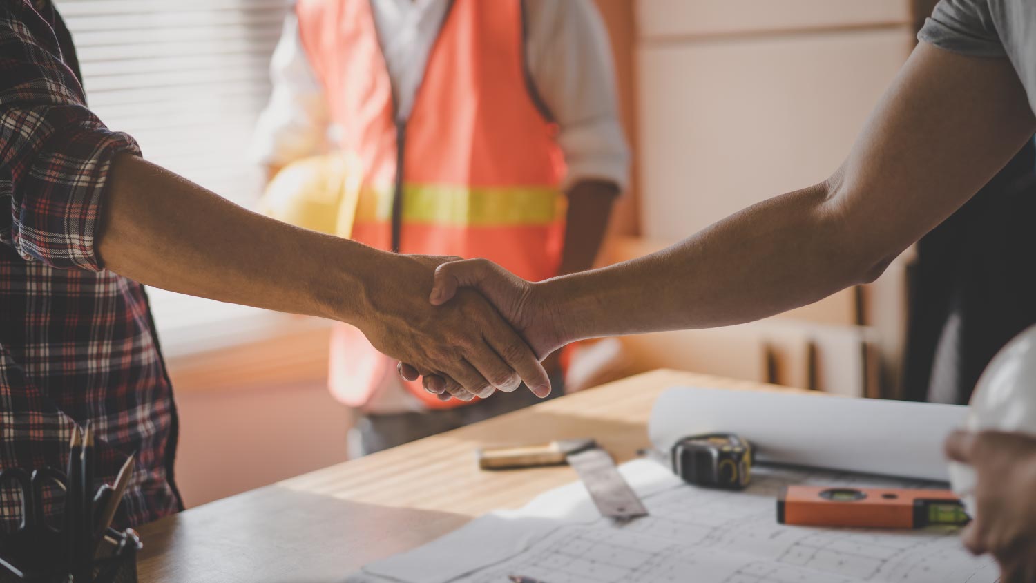 How to Pay a Contractor | Contractor Payment Methods