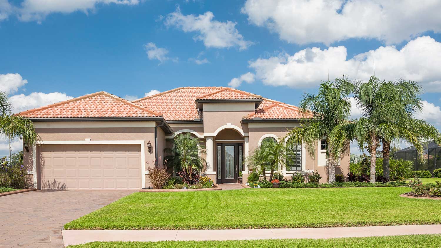 Understanding Wind Ratings For Garage Doors