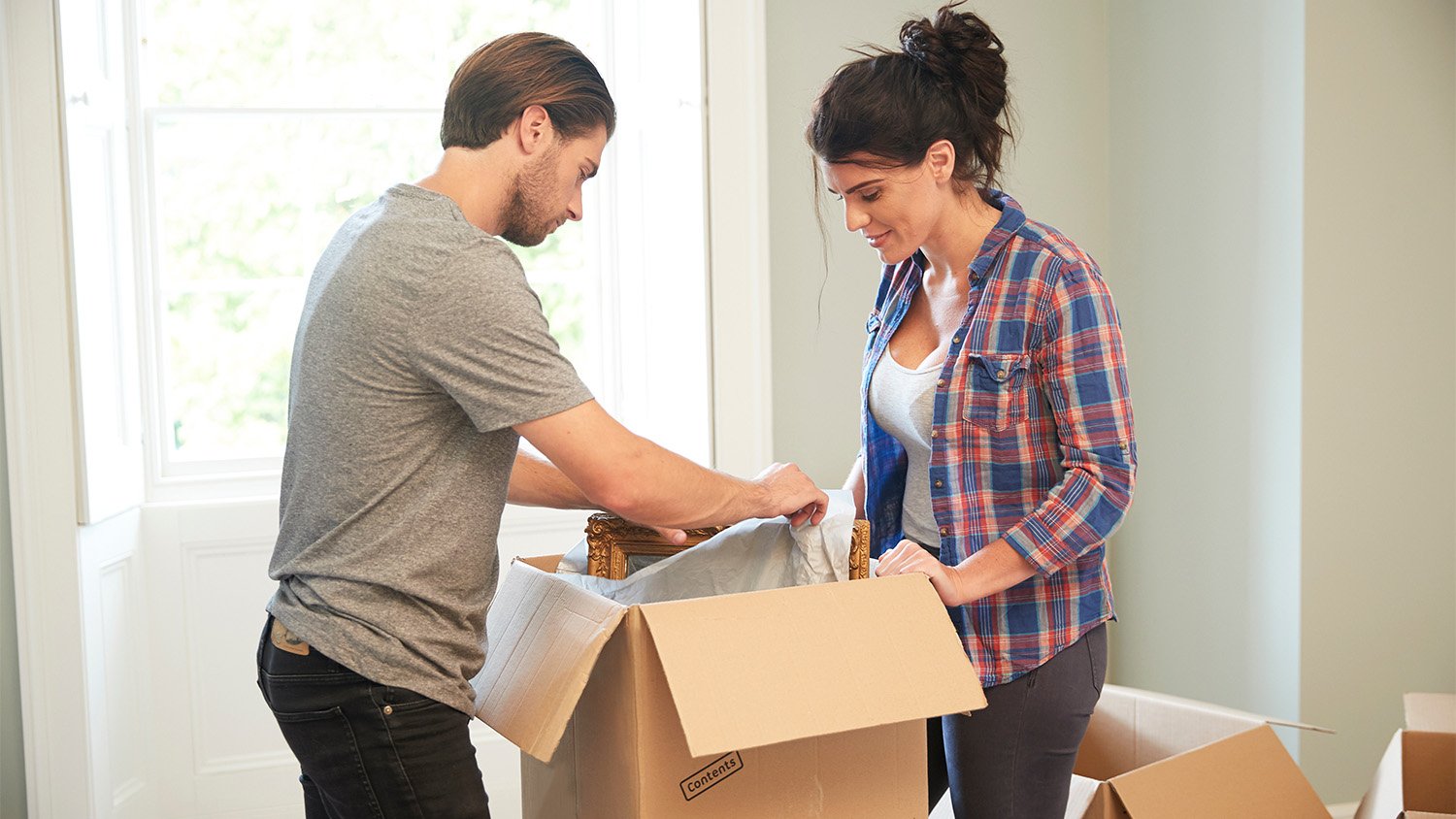 How to Pack Mirrors for Moving | Angi